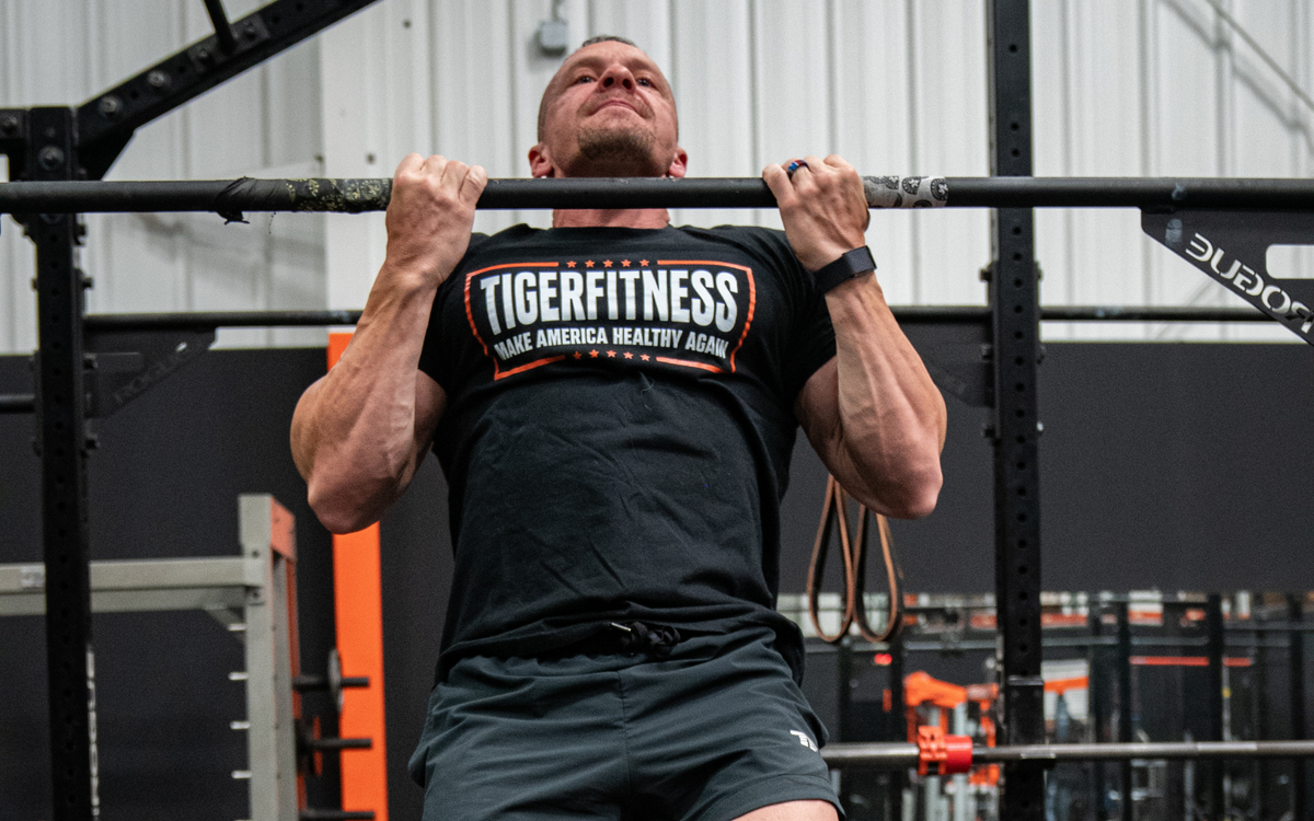 Chin-up Exercise Instructions and Tips | A How-To Guide — Tiger Fitness