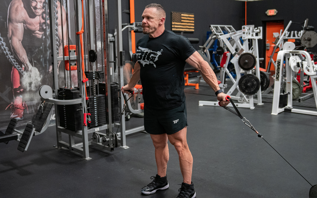 Low Cable Cross Exercise Instructions and Tips — Tiger Fitness